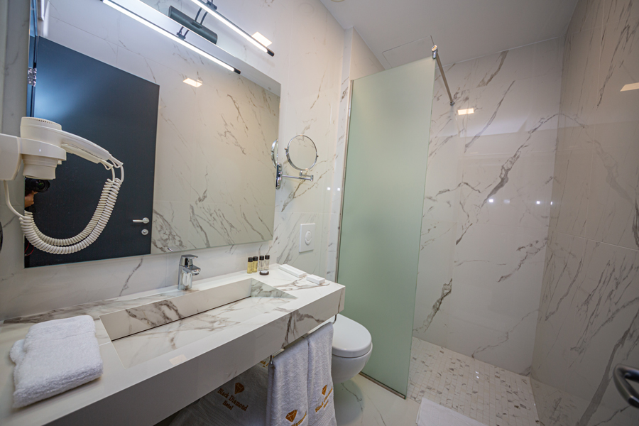 Gallery – Black Diamond Hotel